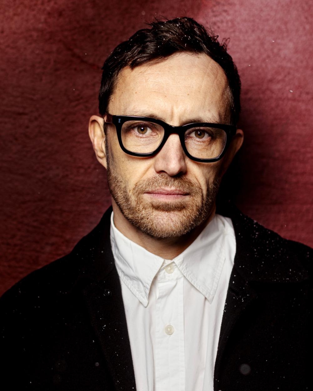 Gwyn Emberton i samarbete med dansarna | Skånes Dansteater